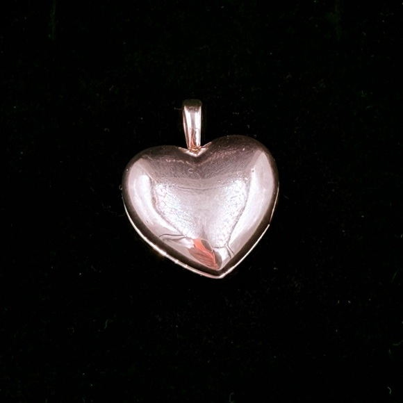 Pandora | Jewelry | Pandora Locket | Poshmark